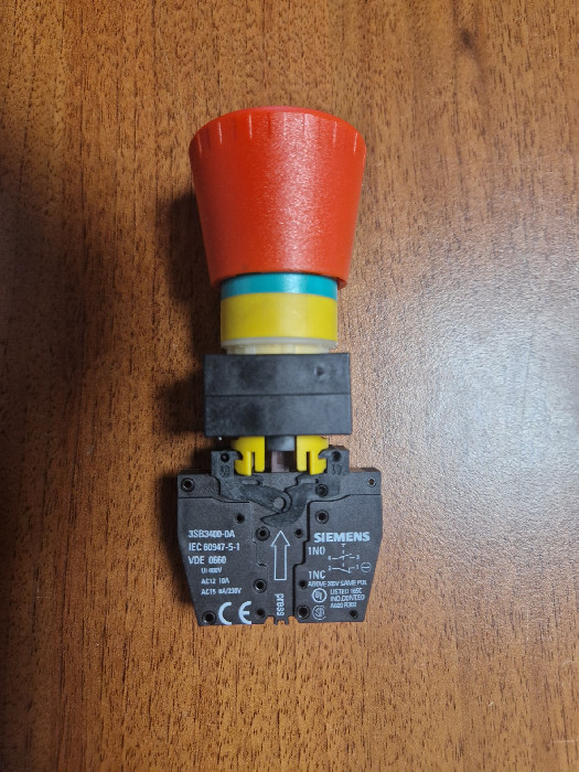 Button EMERGENCY STOP - Siemens