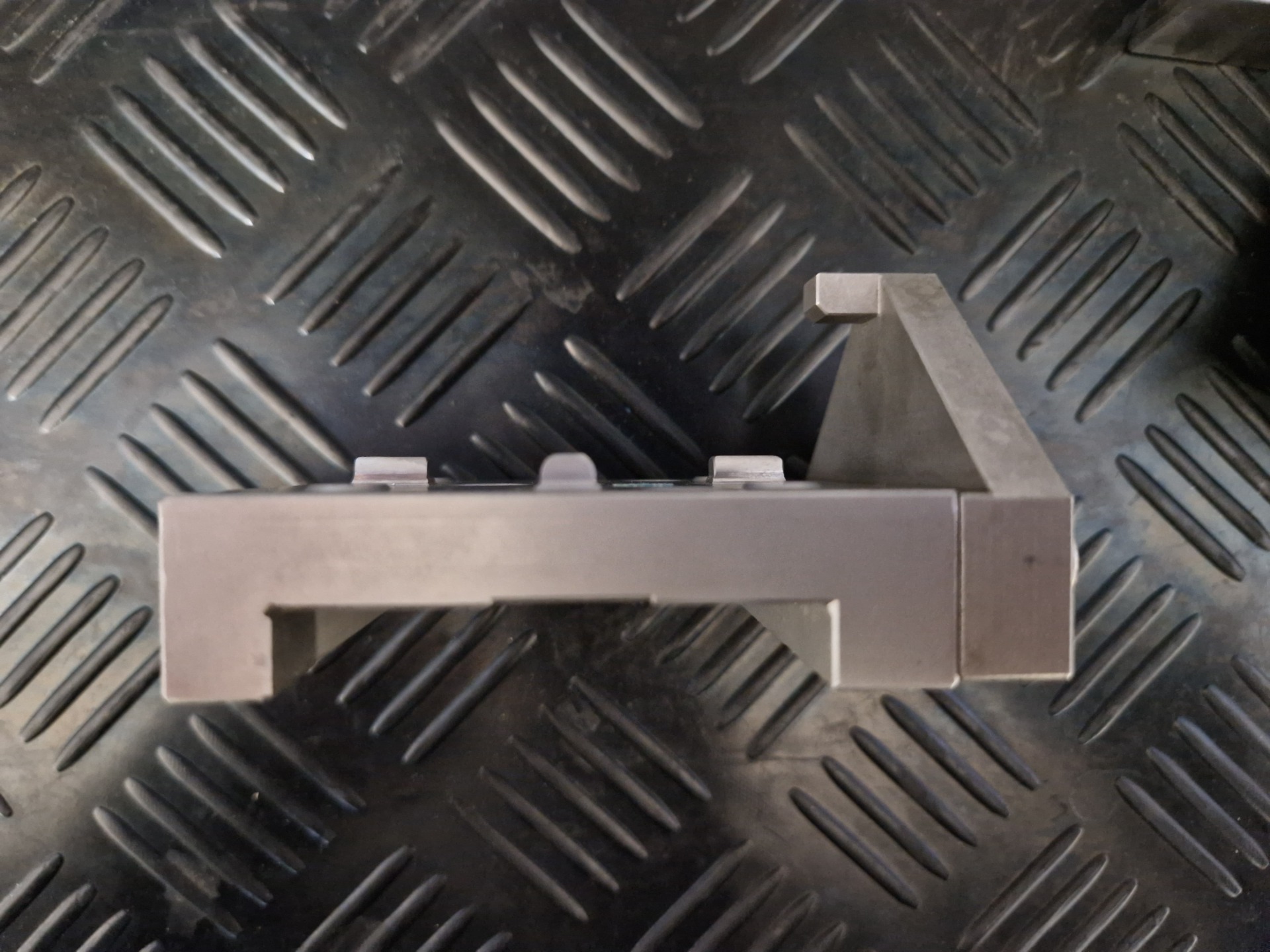 Hirschmann clamping system - H4300 B-Beam Clamper (manual)